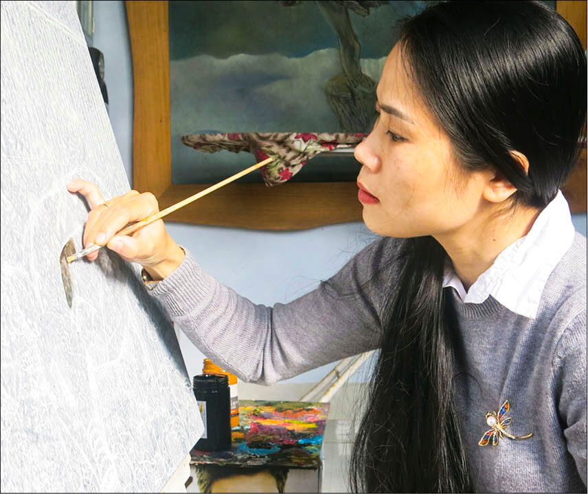 Learning Traditional Painting in Hue City Travel Guide for Tourists ...