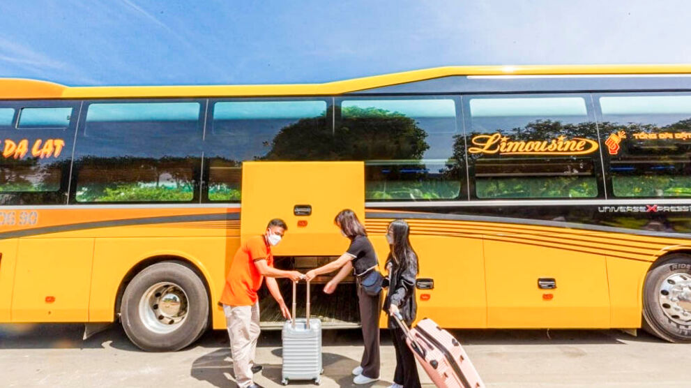 Bus Routes Between Vietnam and Laos: Scenic Journeys, Borders & Eco-Tours