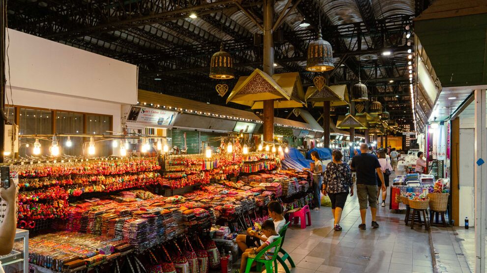 Bali vs Chiang Mai Travel Guide: Cultural Insights, Costs & Eco-Tours